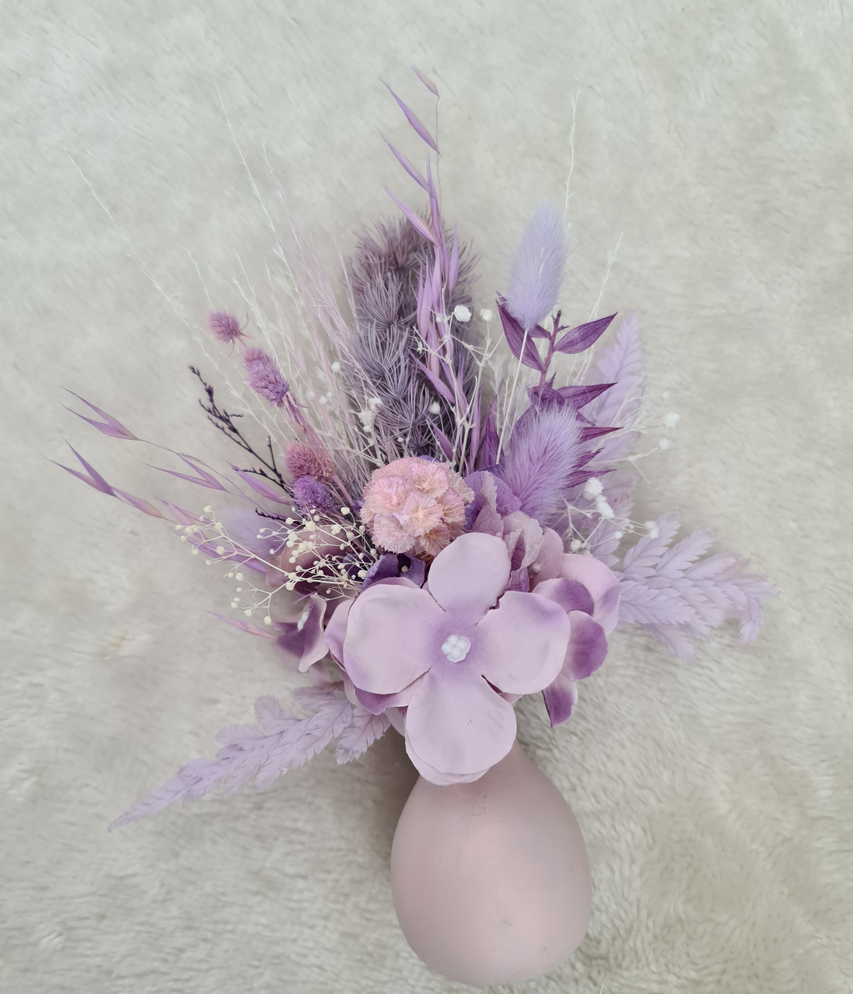 Pastel violet Everlasting flower arrangement - small – Amazing Blooms AU