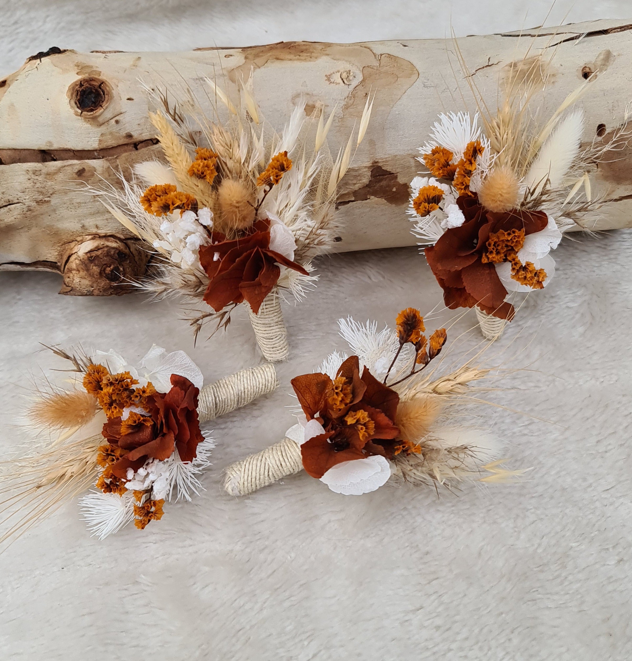 Everlasting flowers rustic buttonholes – Amazing Blooms AU