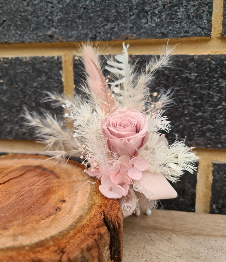 X - Preserved buttonhole - blush – Amazing Blooms AU
